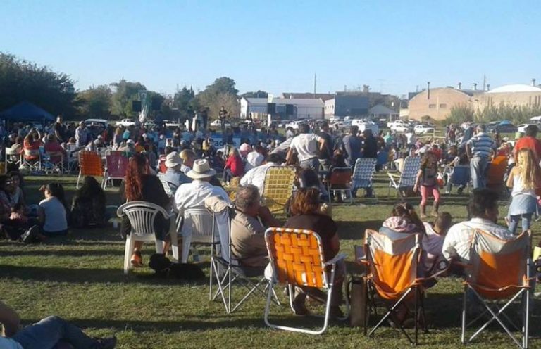 La Fiesta del Lechón Artesanal multiplicó su éxito - Diario UNO Arrecifes